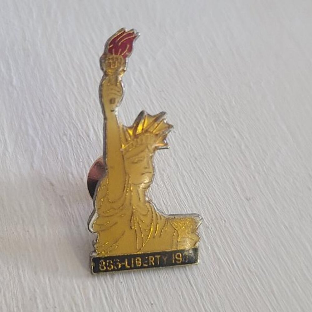 Statue Of Liberty 1986 Centennial Lapel Pin Tie Tack - Gem